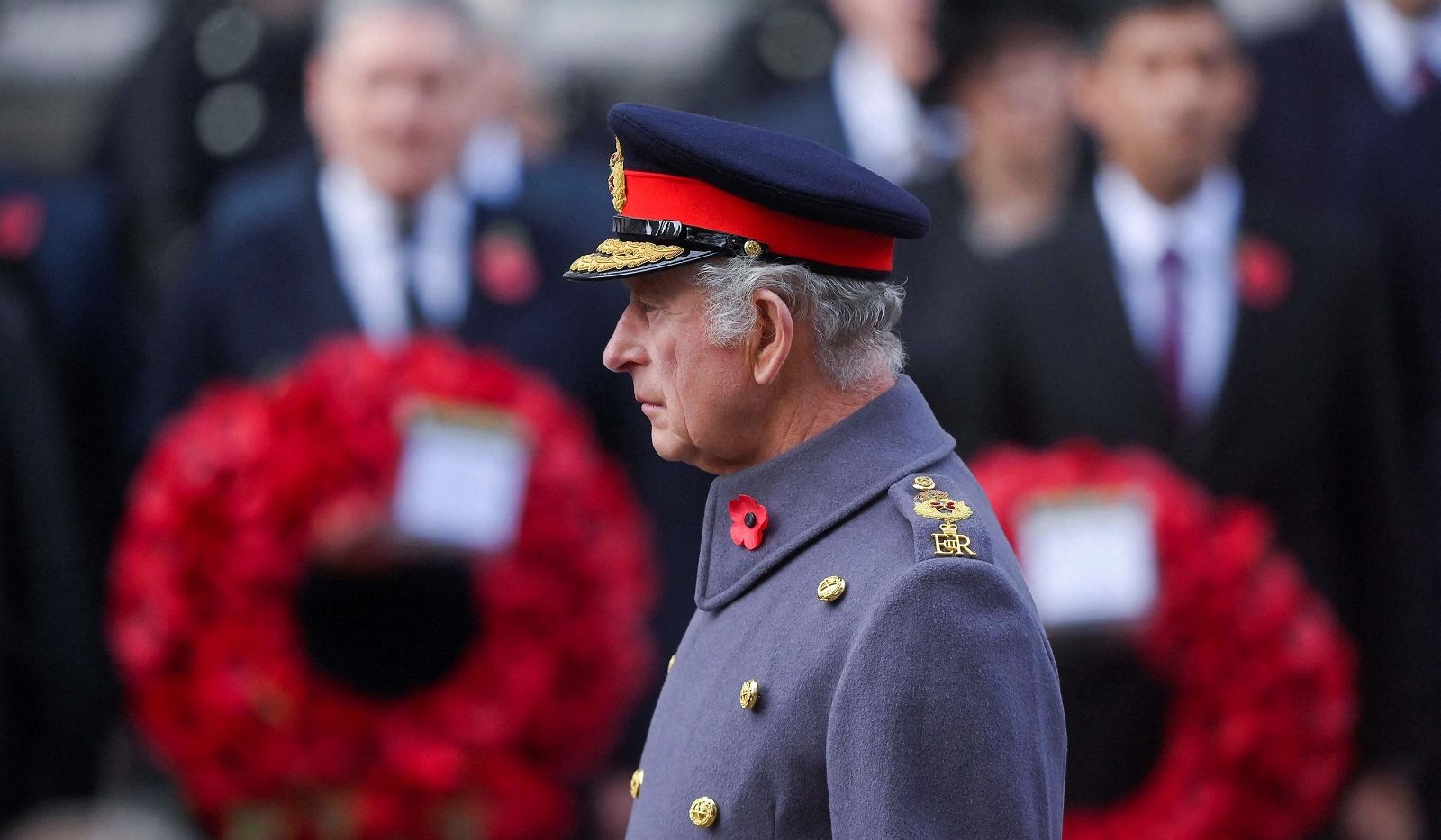 Charles III face à son plus grand dilemme : roi rassembleur ou père ...